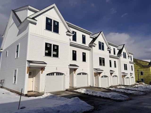 2 bedroom, Rochester NH 03839 103249233
