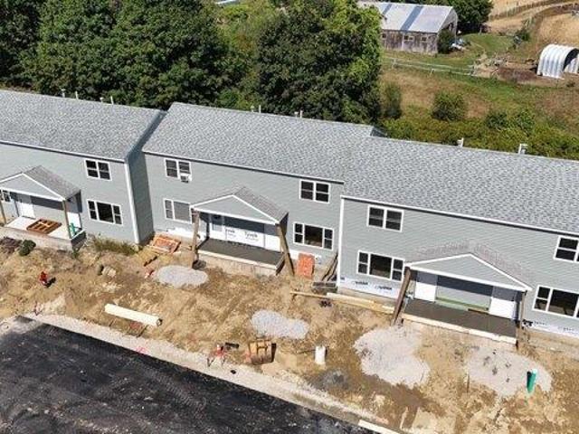 2 bedroom, Rochester NH 03839 104411131