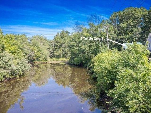 2 bedroom, Rochester NH 03839 104848982