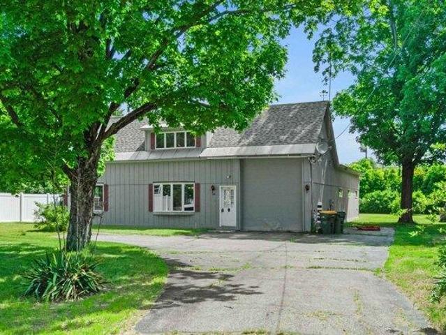 2 bedroom, Rochester NH 03867 103851193