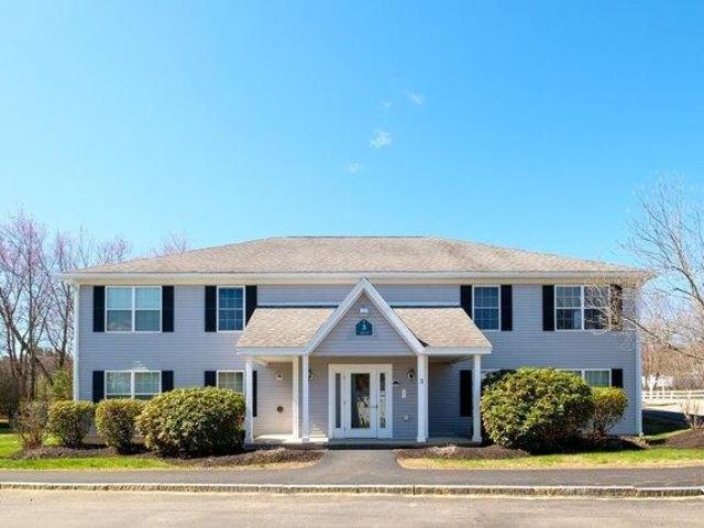 2 bedroom, Rochester NH 03867 105123310