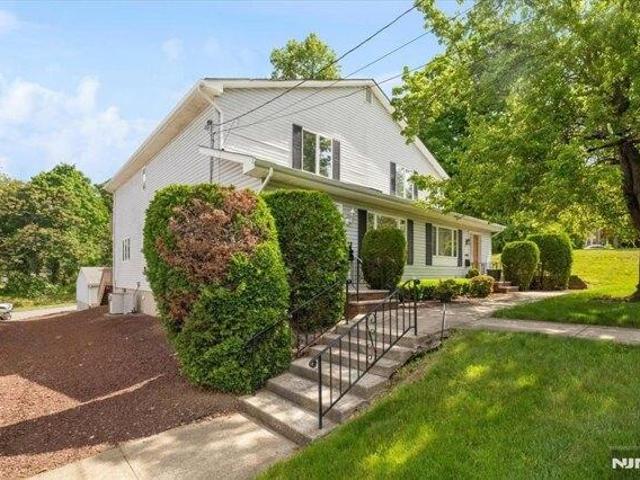 2 bedroom, Roseland NJ 07068 104189658