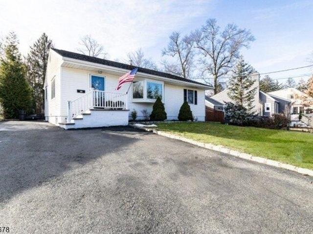 2 bedroom, Roseland NJ 07068 104566780