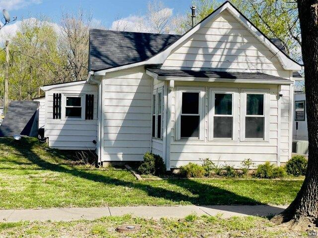 2 bedroom, Rossville KS 66533 89846508