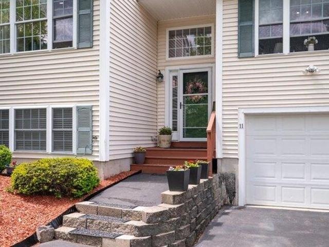 2 bedroom, Raymond NH 03077 103034267