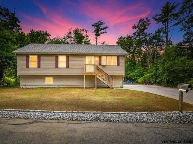 2 bedroom, Raymond NH 03077 104331272