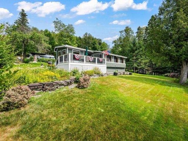 2 bedroom, Rangeley ME 04970 105171793