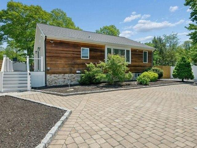 2 bedroom, Randolph MA 02368 104760788
