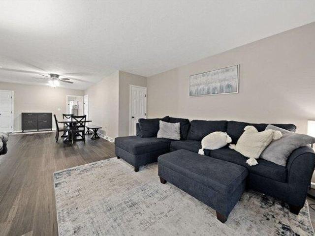 2 bedroom, Randolph MA 02368 LS102371237