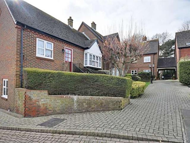 2 Bedroom Retirement Property