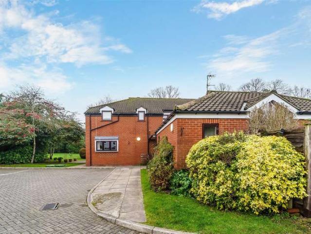 2 Bedroom Retirement Property