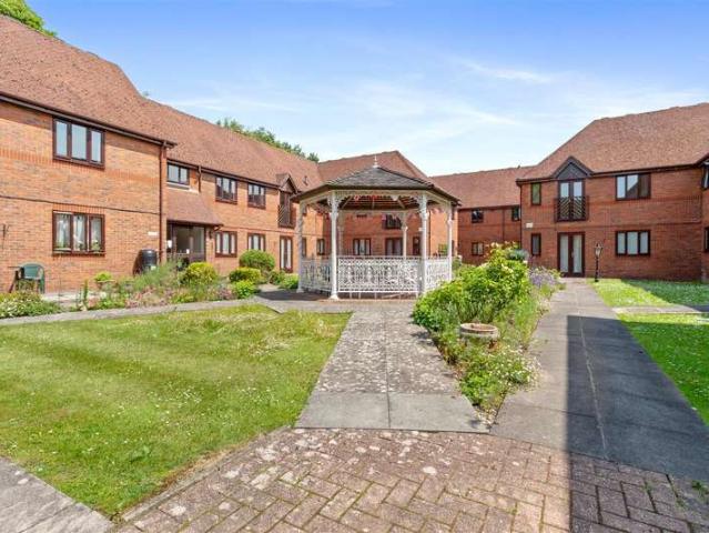 2 Bedroom Retirement Property