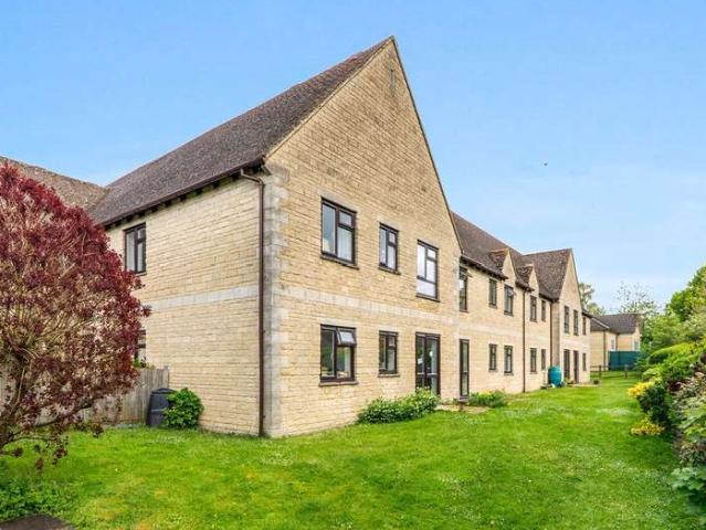 2 Bedroom Retirement Property