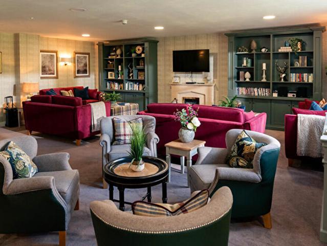 2 Bedroom Retirement Property To Rent In Fosseway, Stow on the Wold, Gloucestershire, GL54