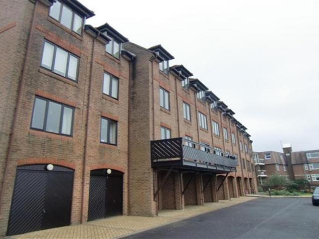2 bedroom retirement property to rent