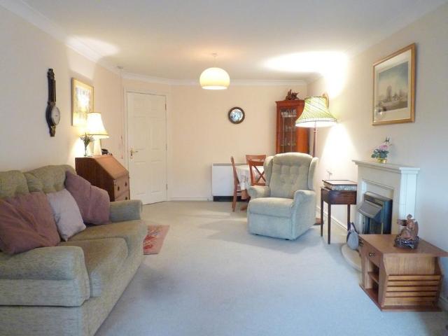 2 bedroom retirement property to rent