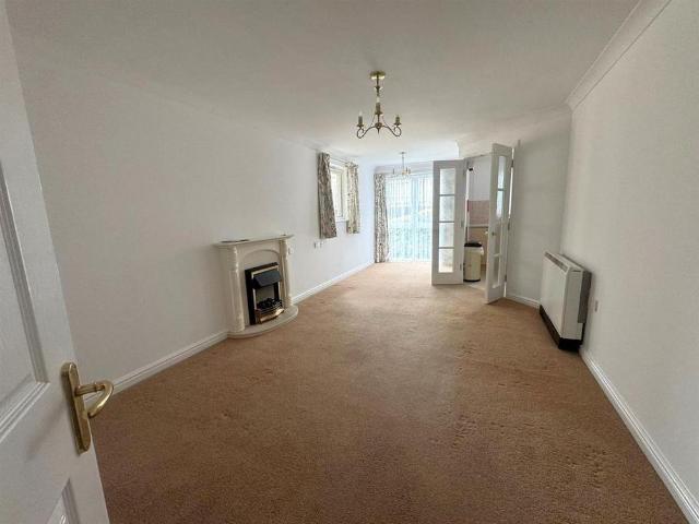 2 bedroom retirement property to rent