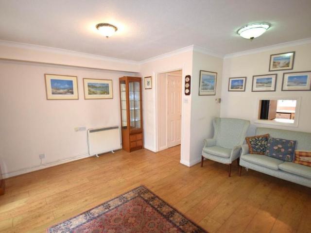 2 bedroom retirement property to rent