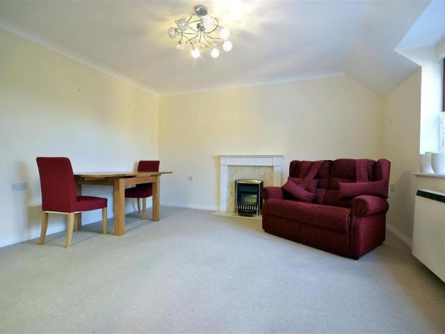 2 bedroom retirement property to rent