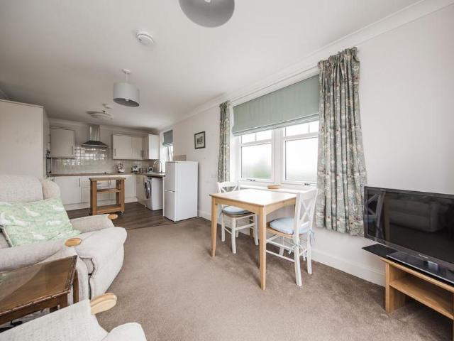 2 bedroom retirement property to rent