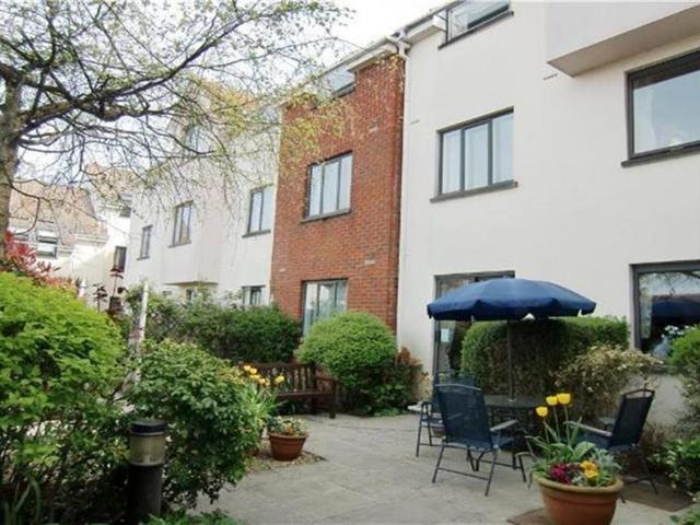 2 bedroom retirement property to rent