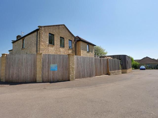 2 bedroom retirement property for sale
