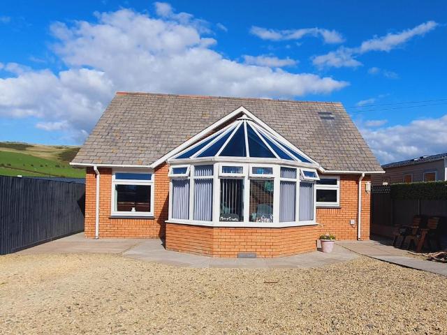 2 bedroom retirement property for sale