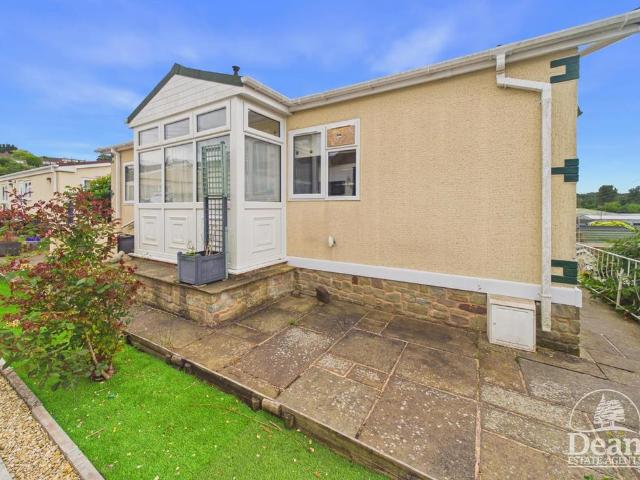 2 bedroom retirement property for sale