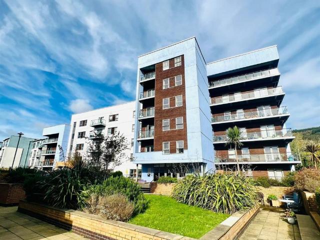 2 bedroom retirement property for sale