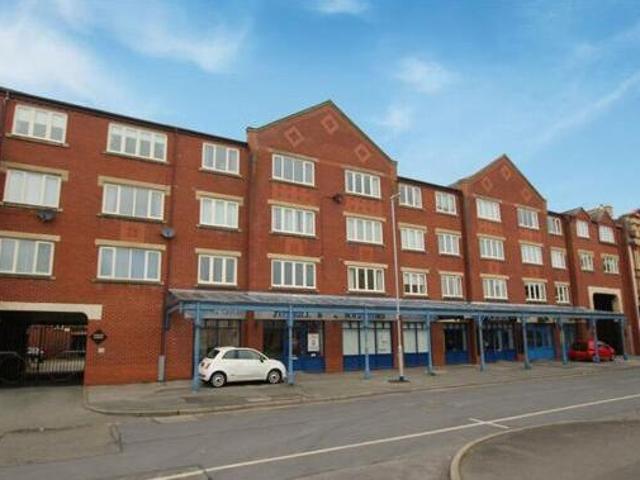 2 Bedroom Retirement Property For Sale In 80 Lord Street, Southport