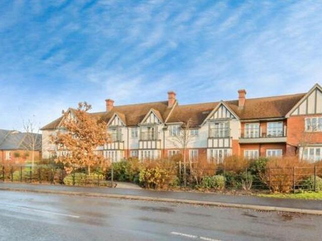 2 Bedroom Retirement Property For Sale In Tattenhall, Chester