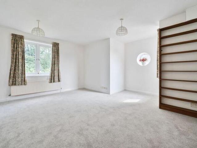 2 bedroom retirement property for sale in Tower Street, Kingsdale Court, SO23