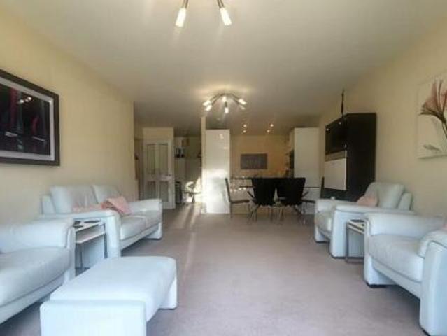2 Bedroom Retirement Property For Sale In Upton Lane, Nursling