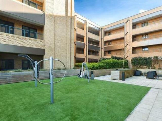 2 Bedroom Retirement Property For Sale In Wallington