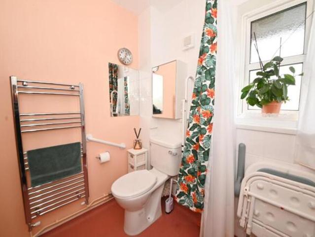 2 bedroom retirement property for sale in Walpole Place, Teddington, TW11