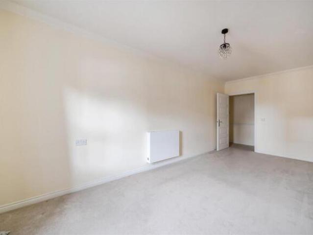 2 bedroom retirement property for sale in Abbots Lodge, Canterbury, Kent, CT2