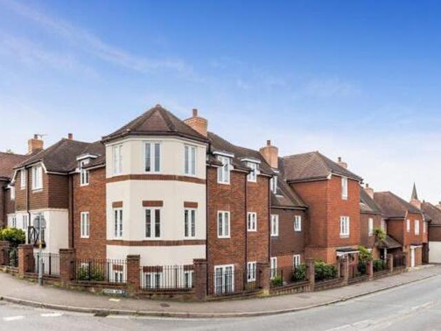 2 Bedroom Retirement Property For Sale In Billingshurst