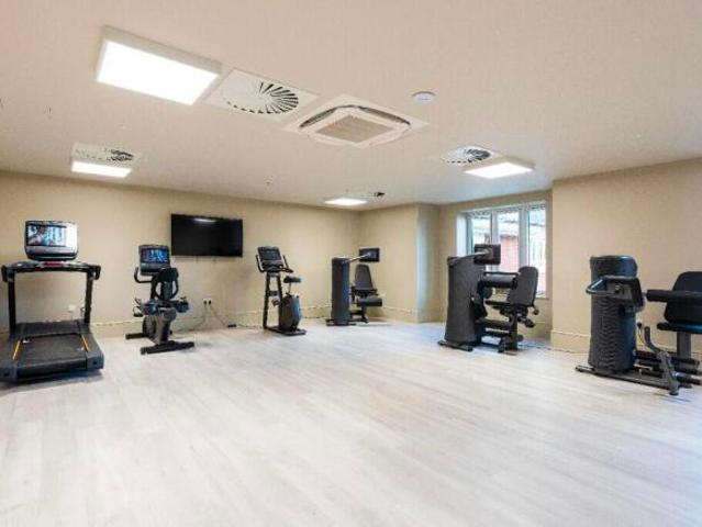 2 bedroom retirement property for sale in Burchmore House, Caddington, LU1