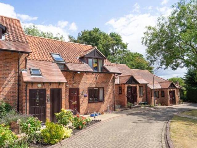 2 bedroom retirement property for sale in Chancery Court, Acomb, York, YO24