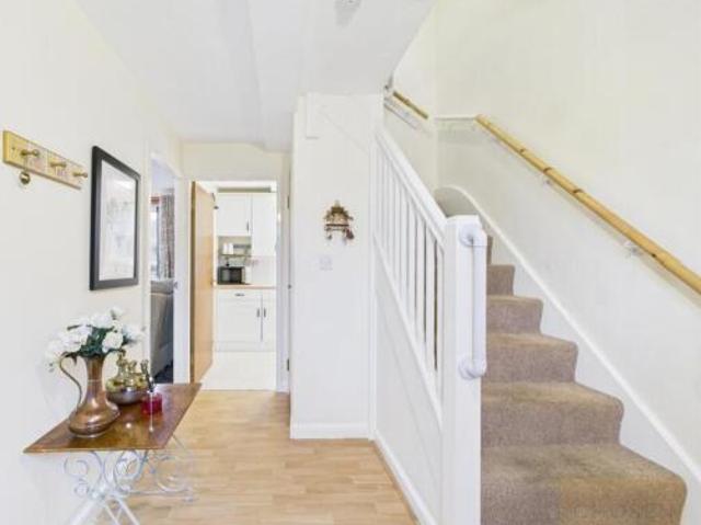 2 bedroom apartment for sale in Chapel Hay Lane, Gloucester, GL3