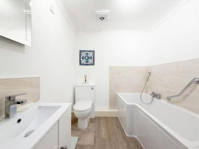 2 bedroom retirement property for sale in Church Square, Harrogate, HG1