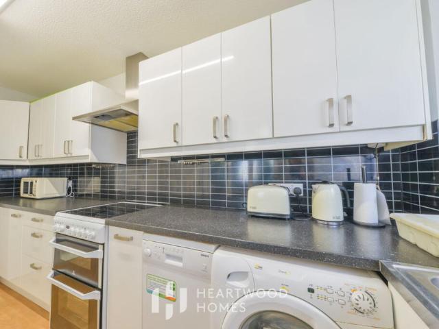 2 bedroom retirement property for sale in Cotsmoor Granville Road, St. Albans, AL1 5BW, AL1