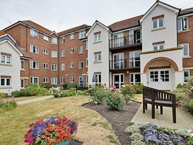 2 Bedroom Retirement Property For Sale In Cranfield Road