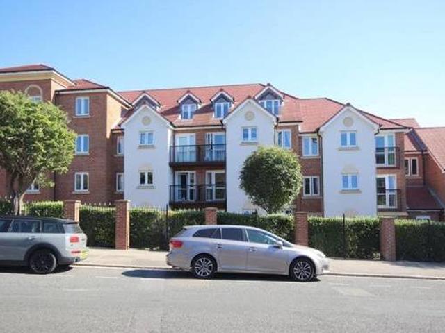 2 bedroom retirement property for sale in Cranfield Road BexhillonSea TN40