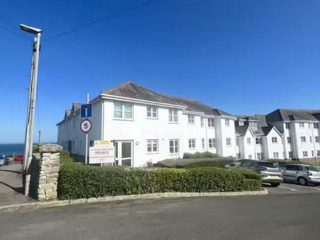 2 bedroom retirement property for sale in De Moulham Road, Swa.