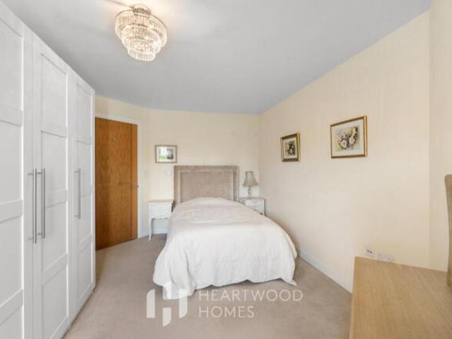 2 bedroom retirement property for sale in Eleanor House, 232, London Road, St. Albans, AL1 1NR, AL1
