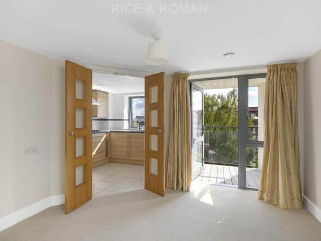 2 bedroom retirement property for sale in Elles House, Wallington, SM6