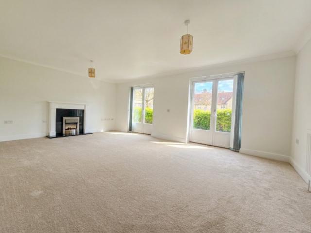 2 bedroom retirement property for sale in Garden Walk, Maidstone, Kent, ME15