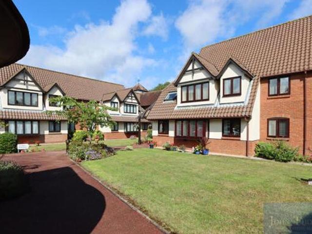 2 Bedroom Retirement Property For Sale In High Street