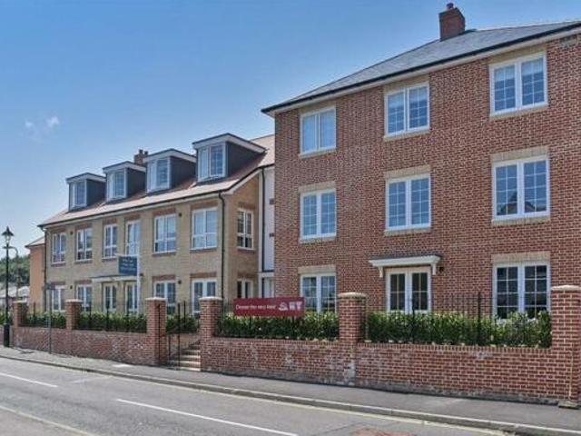 2 Bedroom Retirement Property For Sale In Hythe